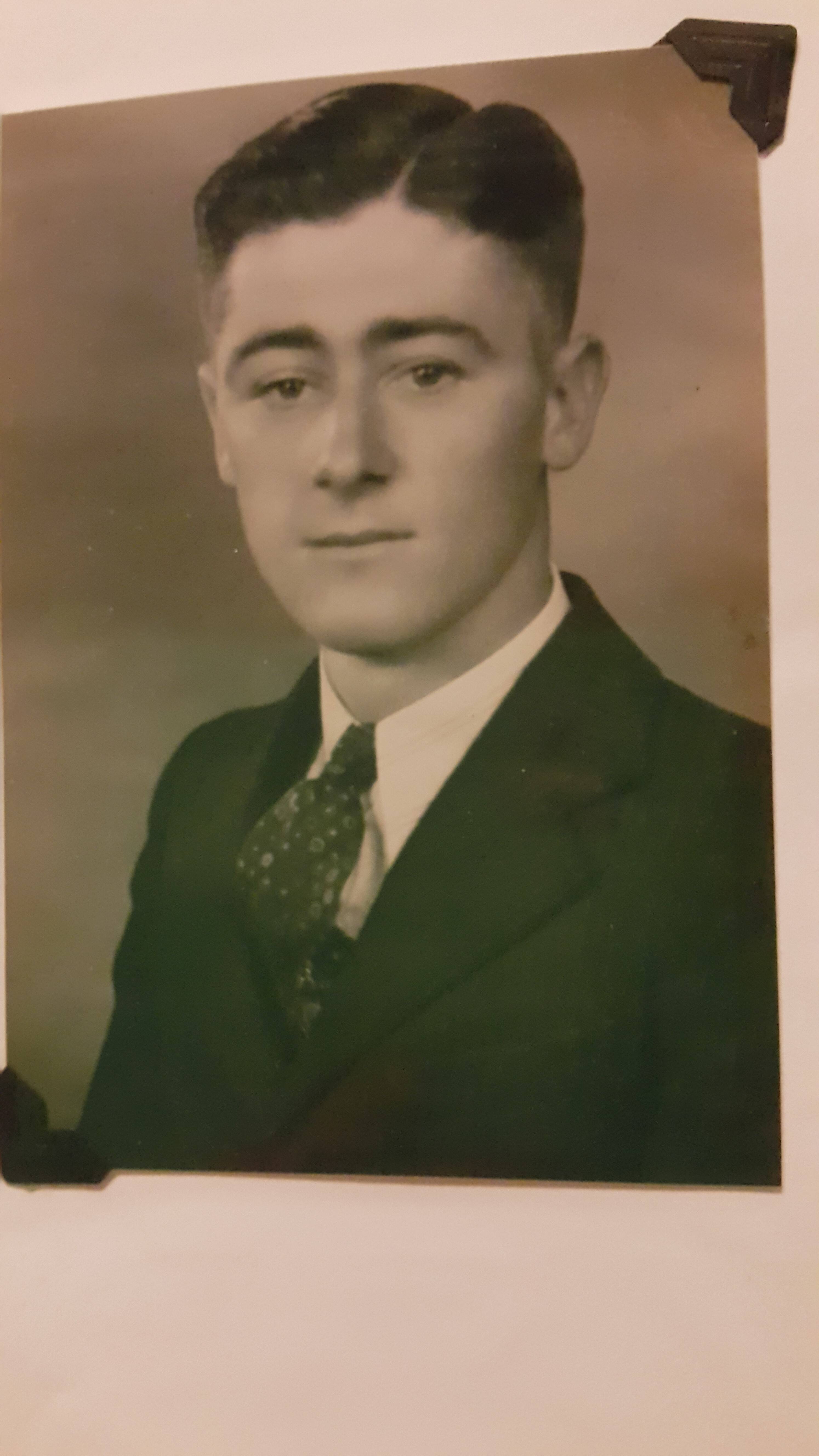 Rodney Arthur Starr - Online Cenotaph - Auckland War Memorial Museum