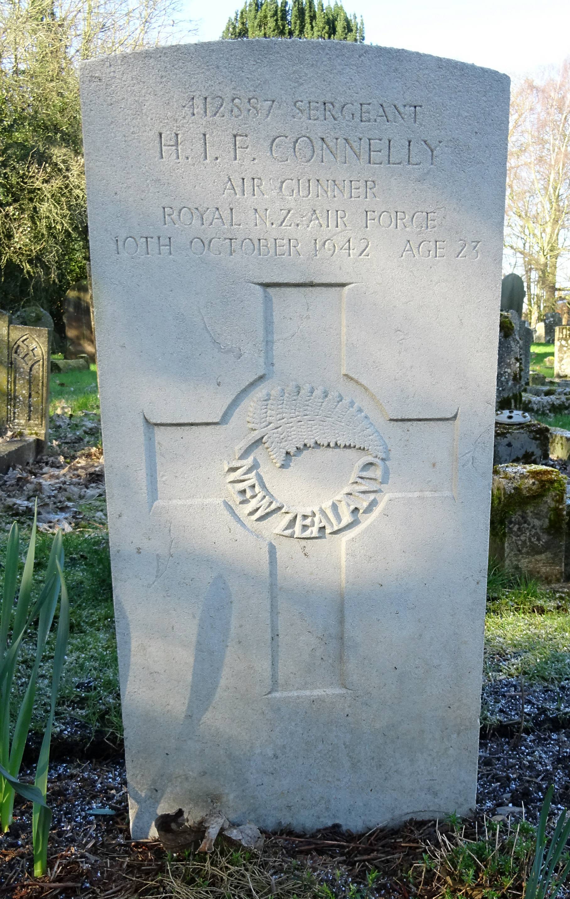 Harry Ian Forsyth Connelly - Online Cenotaph - Auckland War Memorial Museum