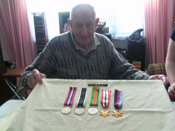 Ronald Archie Sims - Online Cenotaph - Auckland War Memorial Museum