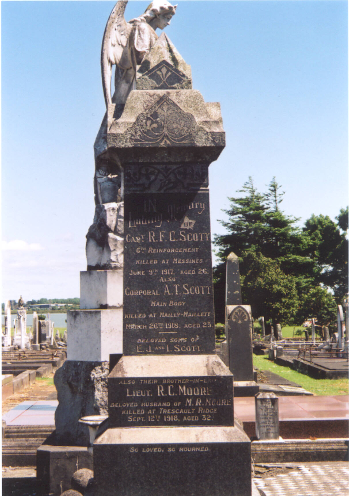 Rupert Cyril Moore - Online Cenotaph - Auckland War Memorial Museum