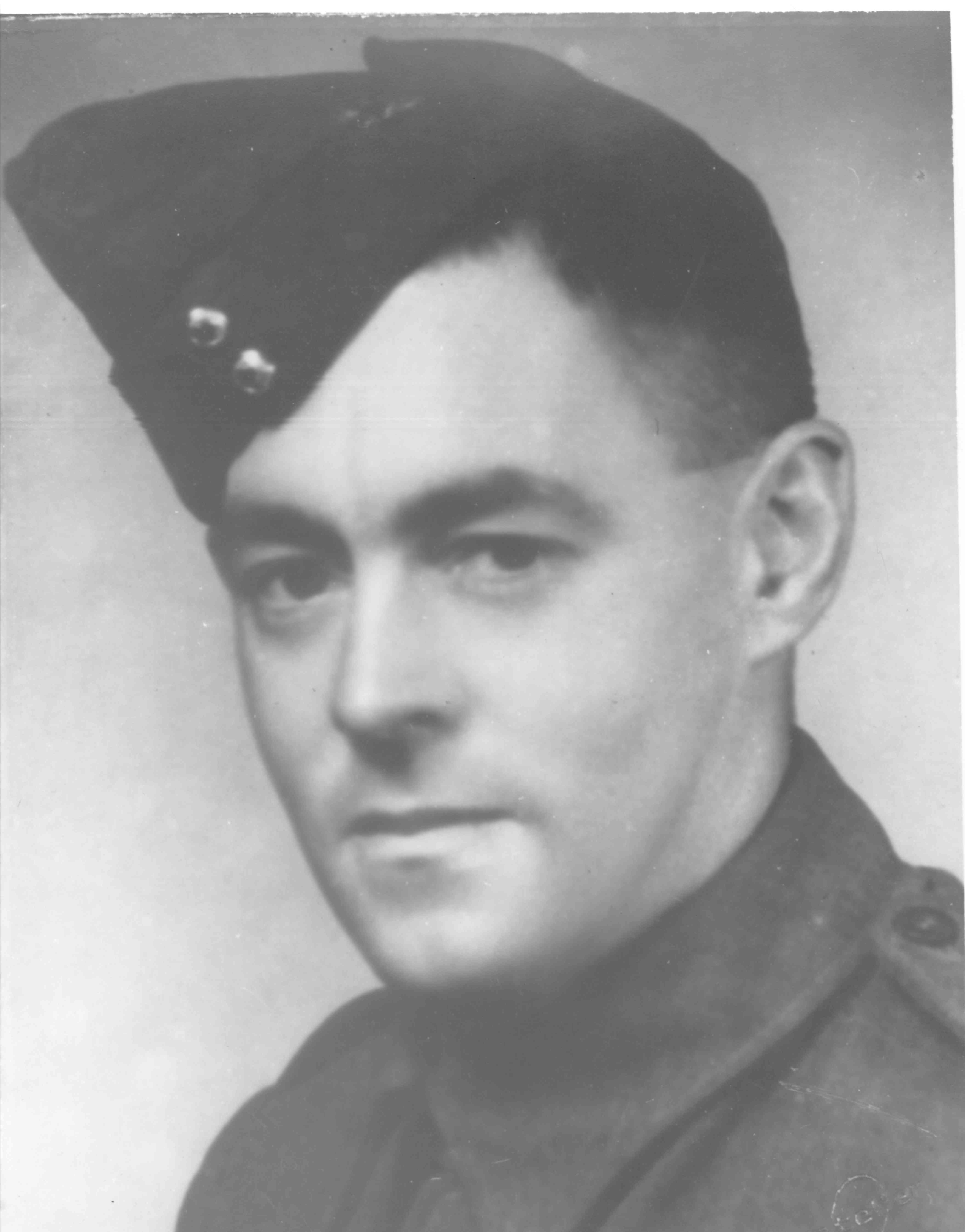 Desmond Young - Online Cenotaph - Auckland War Memorial Museum