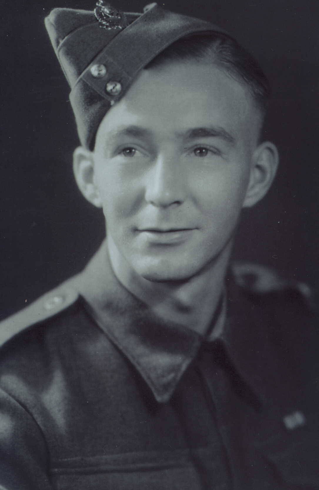 Eric Hutton - Online Cenotaph - Auckland War Memorial Museum