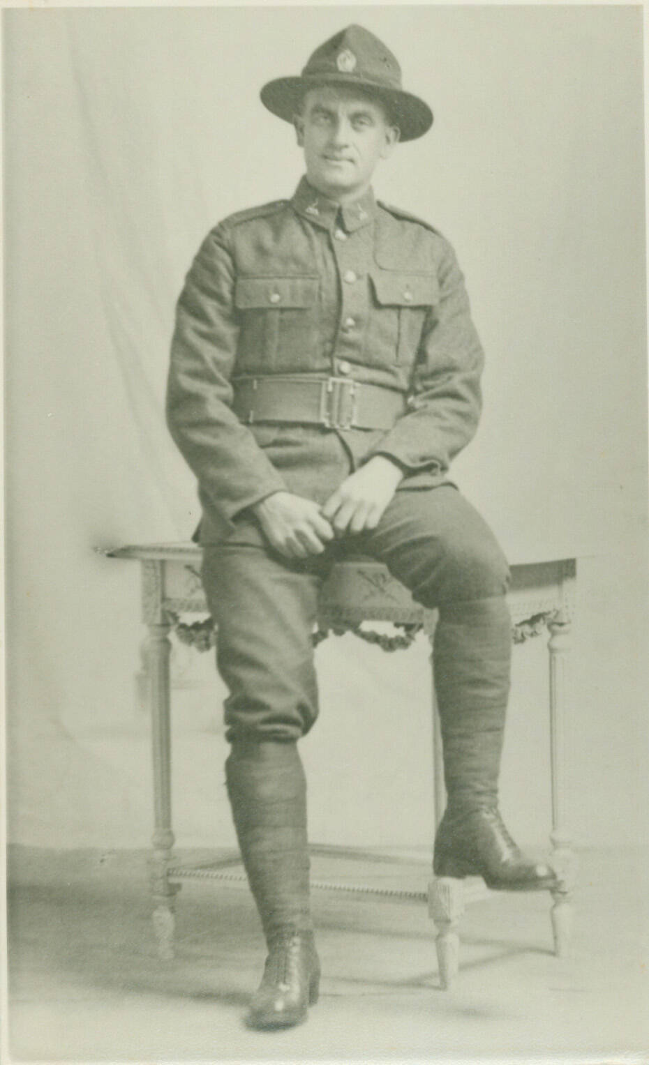 Harry Hollett - Online Cenotaph - Auckland War Memorial Museum