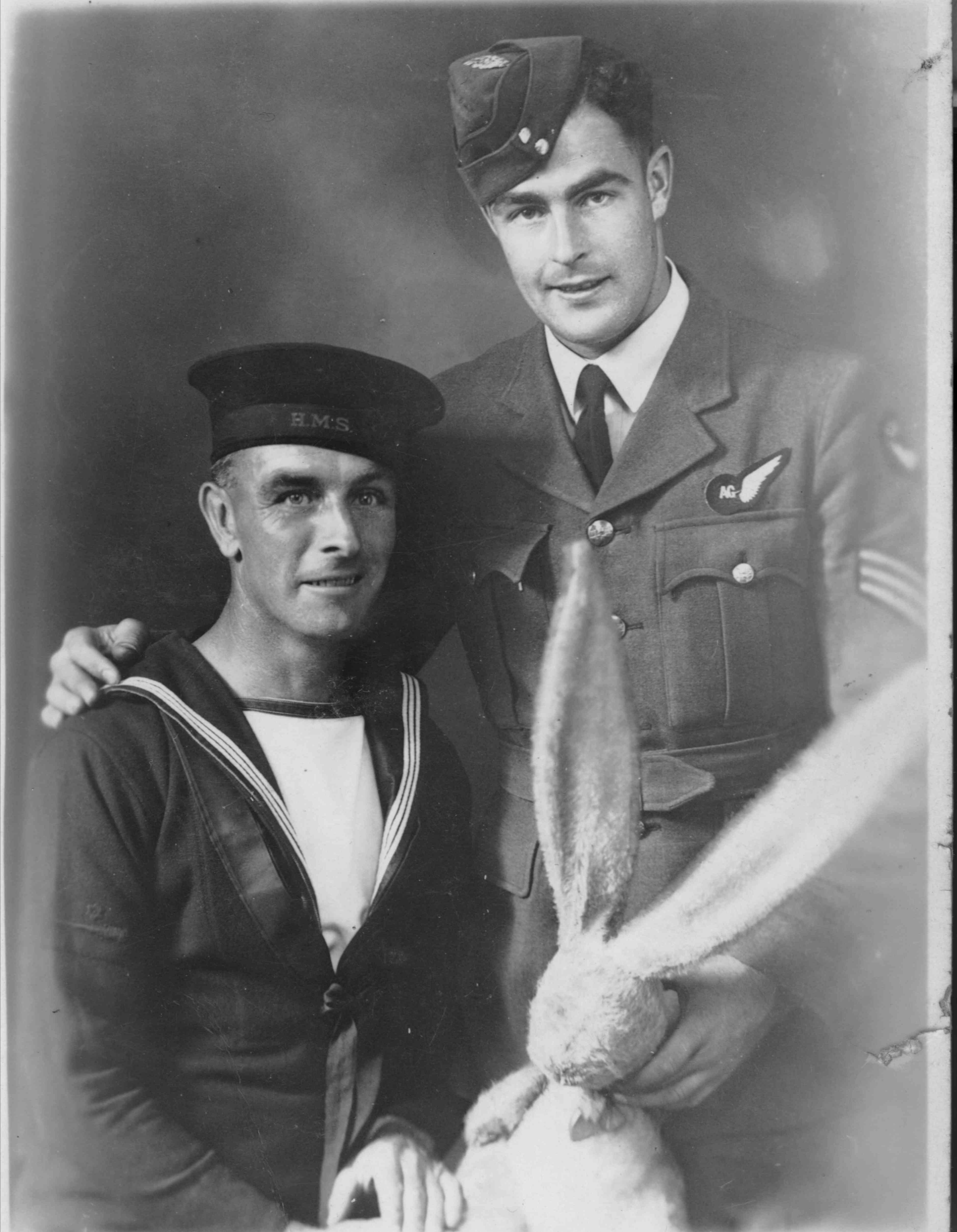 Douglas Cecil Giddens - Online Cenotaph - Auckland War Memorial Museum