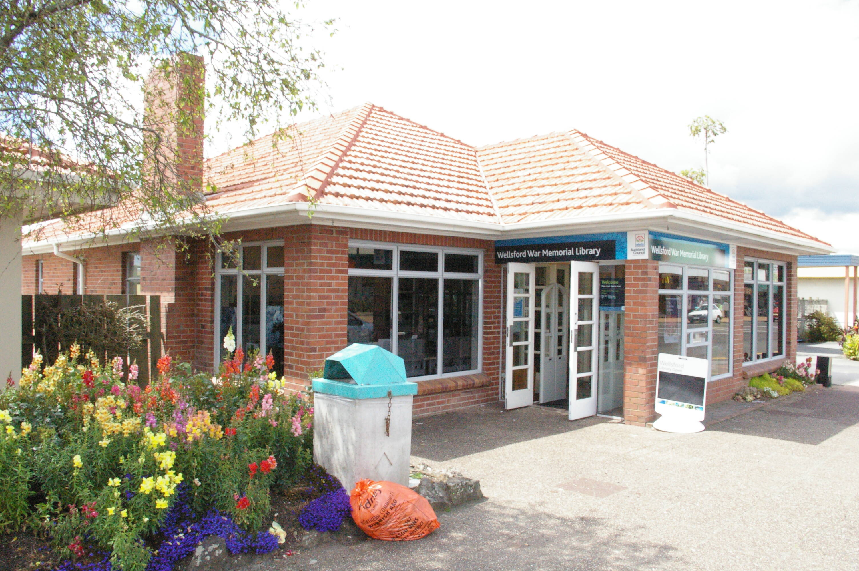 Douglas Reginald Bradley - Online Cenotaph - Auckland War Memorial Museum