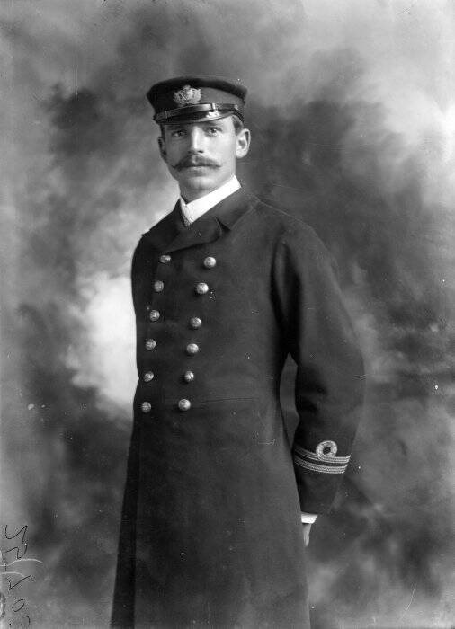 Frank Arthur Worsley - Online Cenotaph - Auckland War Memorial Museum