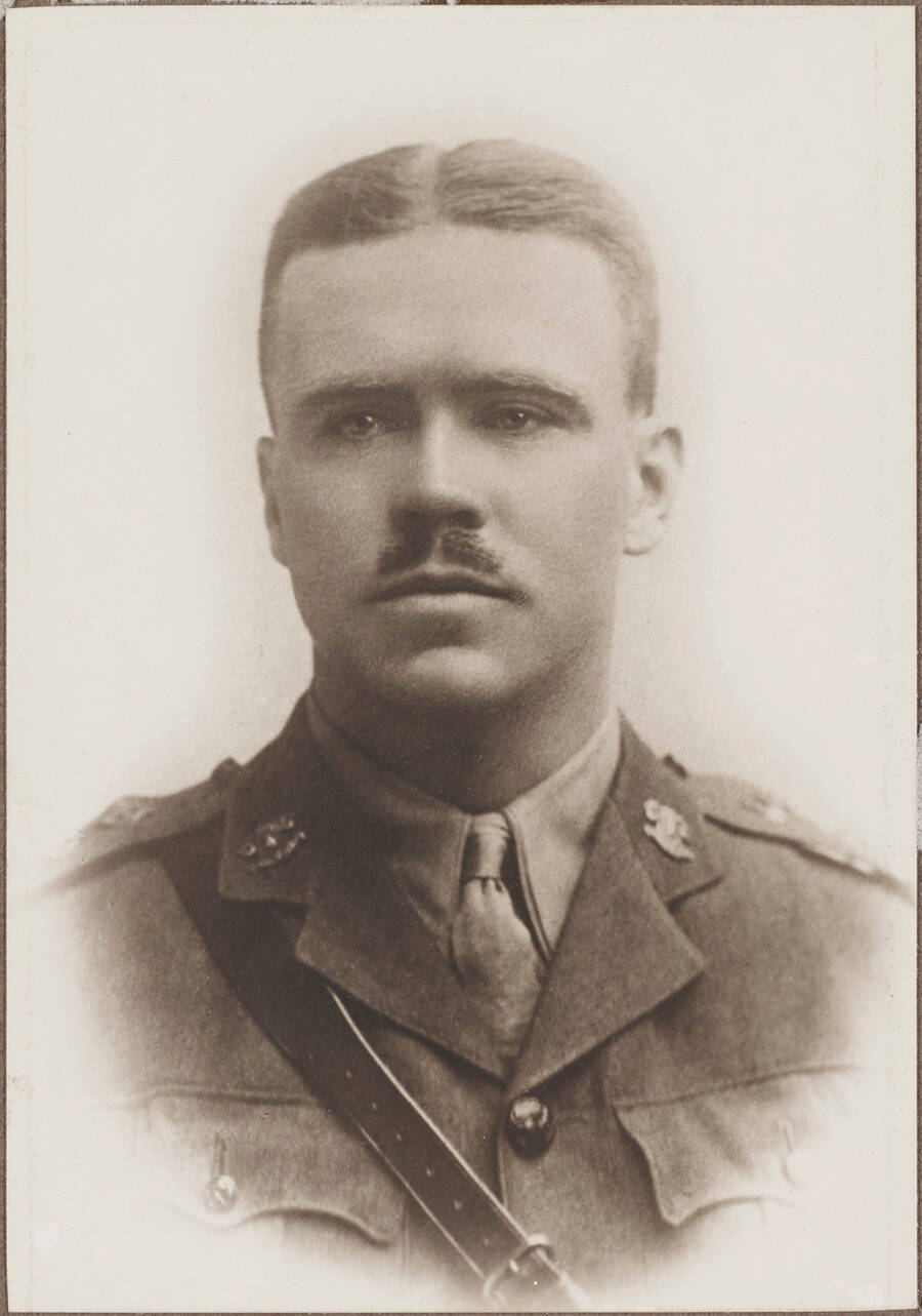 Donald Sinclair Murchison - Online Cenotaph - Auckland War Memorial Museum