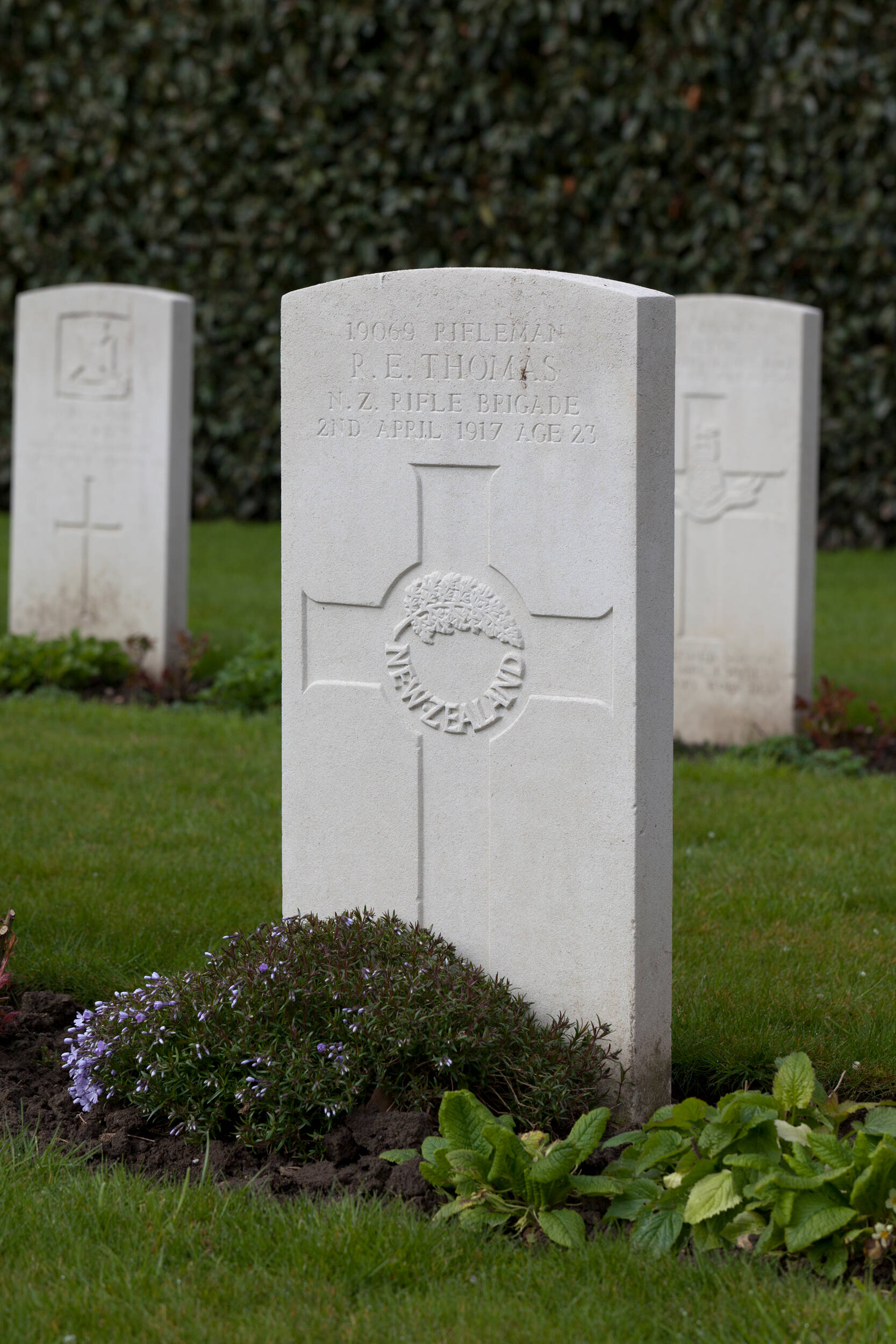 Richard Edward Thomas - Online Cenotaph - Auckland War Memorial Museum