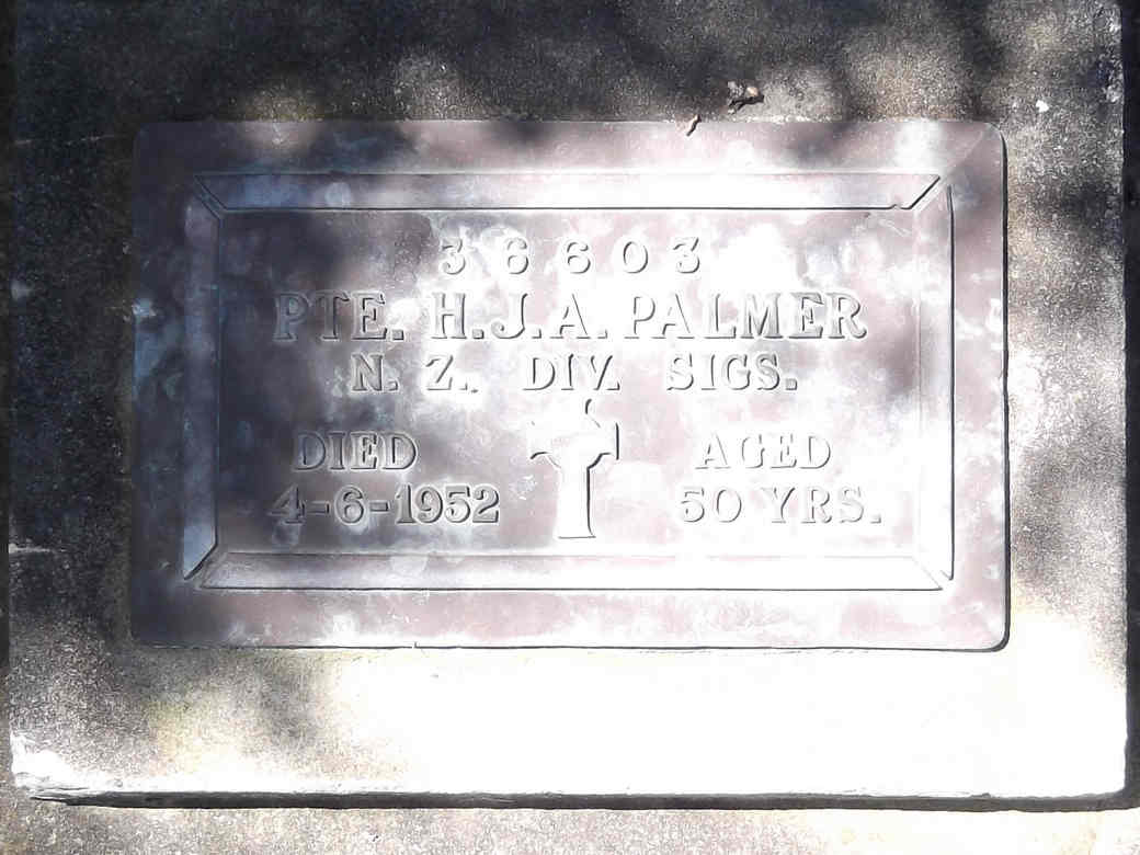 Herbert James Alexander Palmer - Online Cenotaph - Auckland War Memorial Museum
