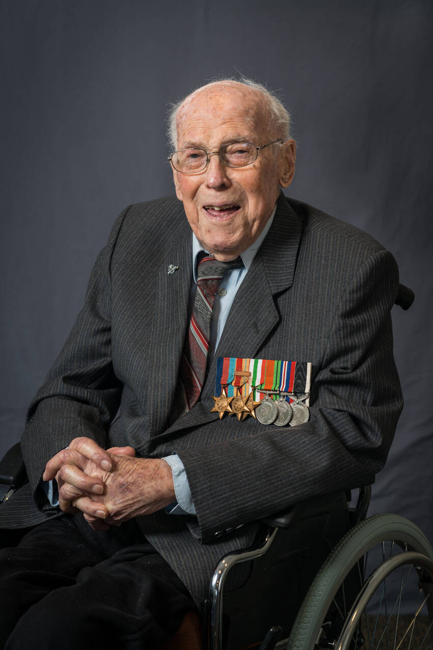 Russell James Hickin - Online Cenotaph - Auckland War Memorial Museum