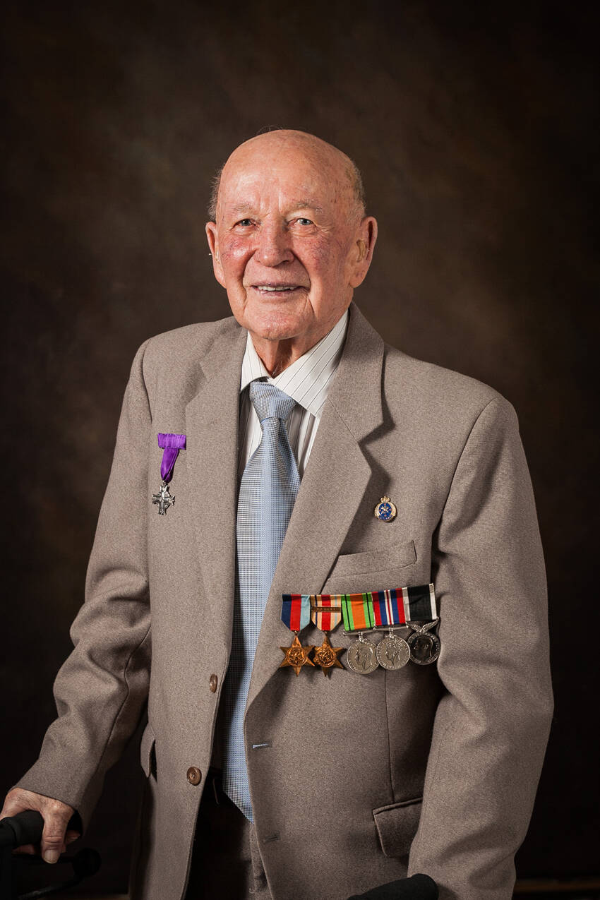 Richard Cobbald Perry - Online Cenotaph - Auckland War Memorial Museum